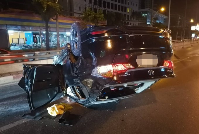 อุบัติเหตุ ถนนรัชดาภิเษก ขาออก : Longdo Traffic